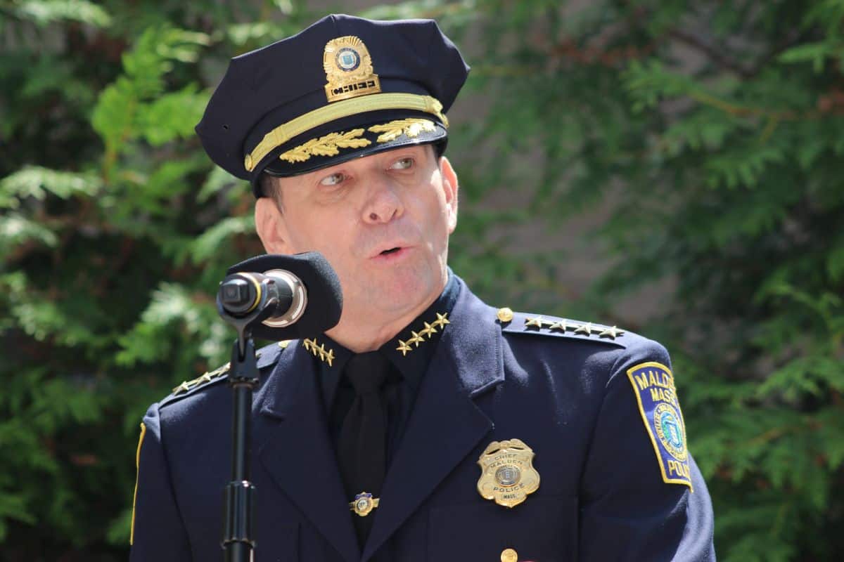 Police Chief, Captain, Lieutenant and Sergeant take oaths of office ...